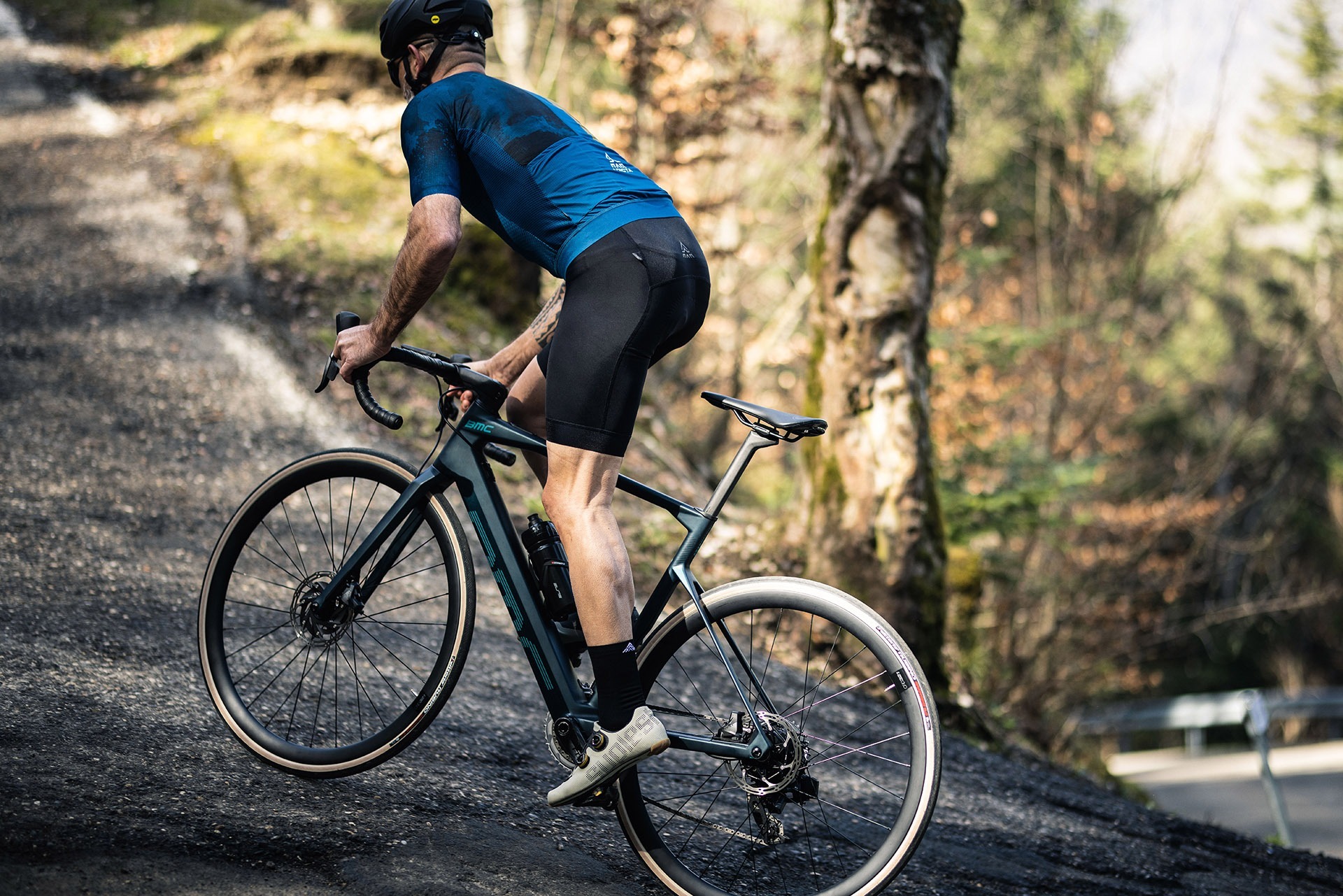 Roadmachine AMP EPowered By MAHLE MAHLE SmartBike Systems